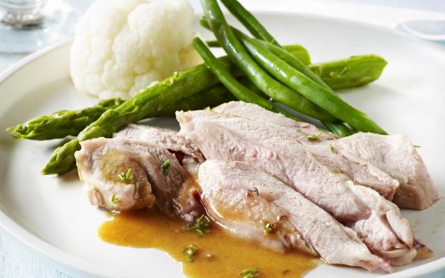 Lamsschouder met primeurgroenten - Sint-Annahof